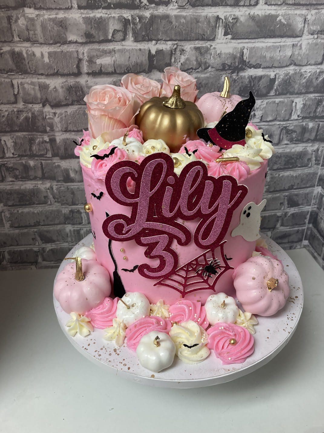 TAYLORMADE Cakes & Sweets TAYLORMADE Cakes & Sweets TAYLORMADE Cakes ...