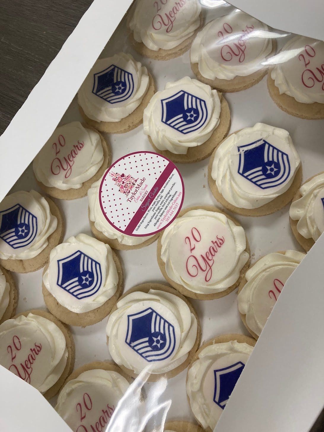 RETIREMENT - TAYLORMADE Cakes & Sweets % RETIREMENT